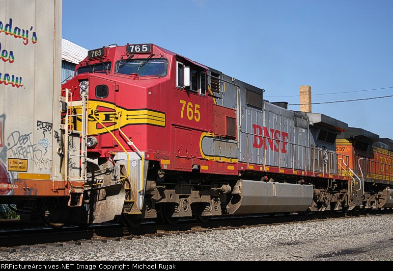 BNSF 765